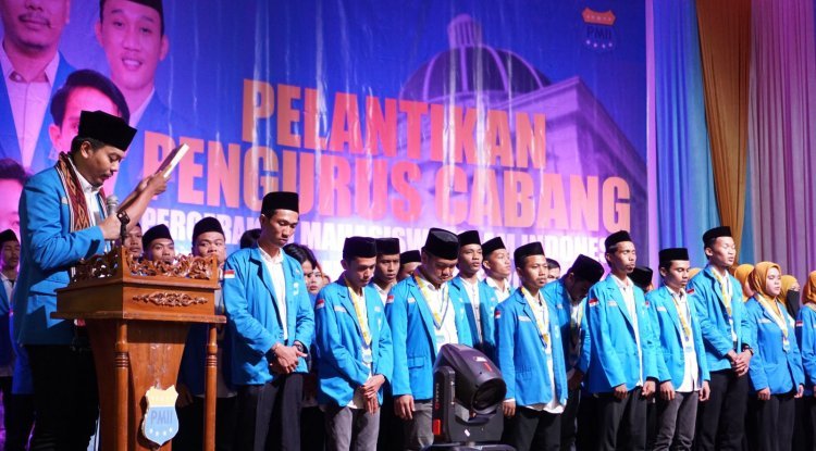 Pesan Ketua PB Gus Abe di Acara Pelantikan PC PMII Palopo - Hijau Populer